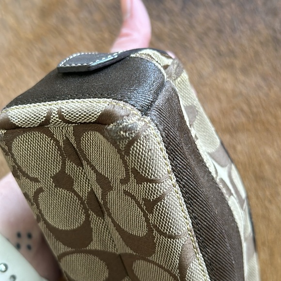 Coach | Bags | Coach Signature Small Cosmetic Bag Brown And Tan Makeup ...